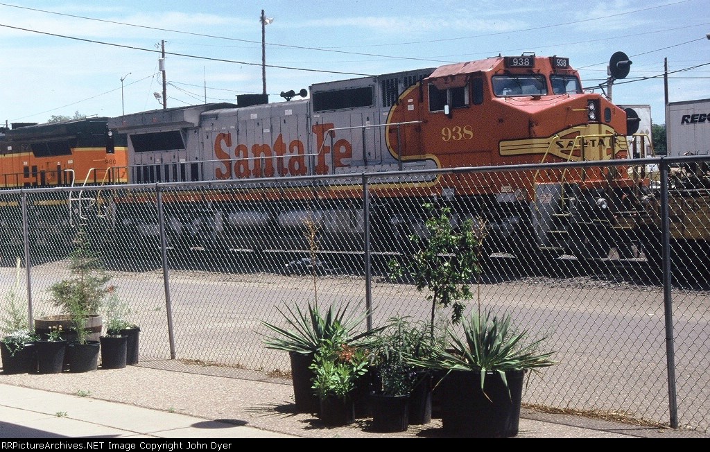 ATSF 938